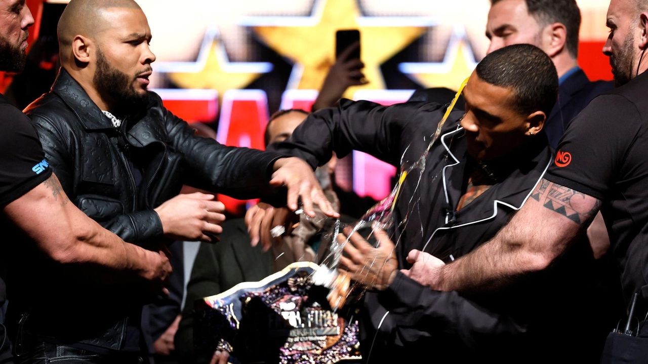 Boxer has egg on his face after fight rival reminds him of failed ...