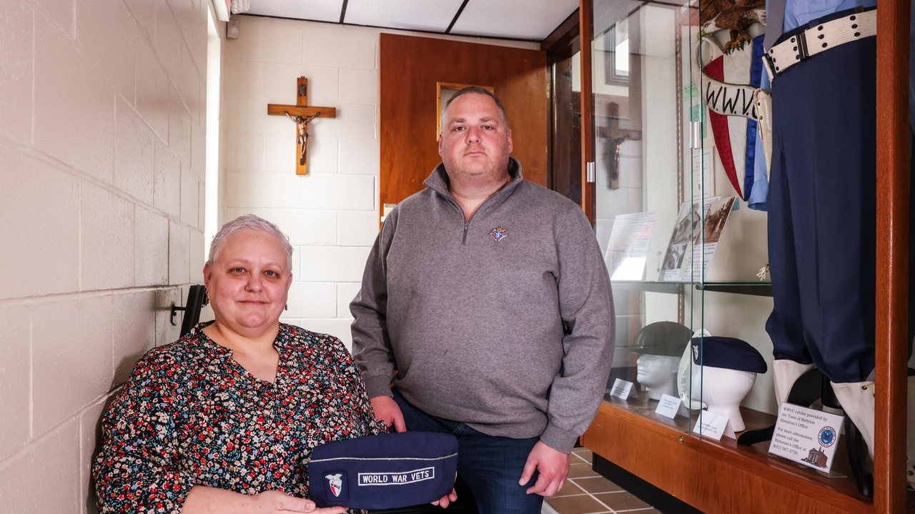 Veteran history on display in Lindenhurst historic building - Newsday