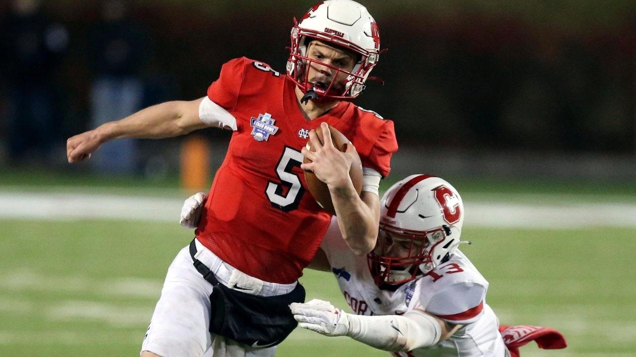 North Central (Ill.) QB Luke Lehnen wins top offensive honor on AP ...