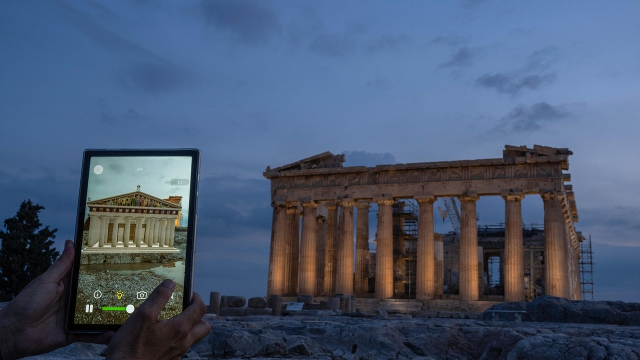 An app shows how ancient Greek sites looked thousands of years ago. It ...