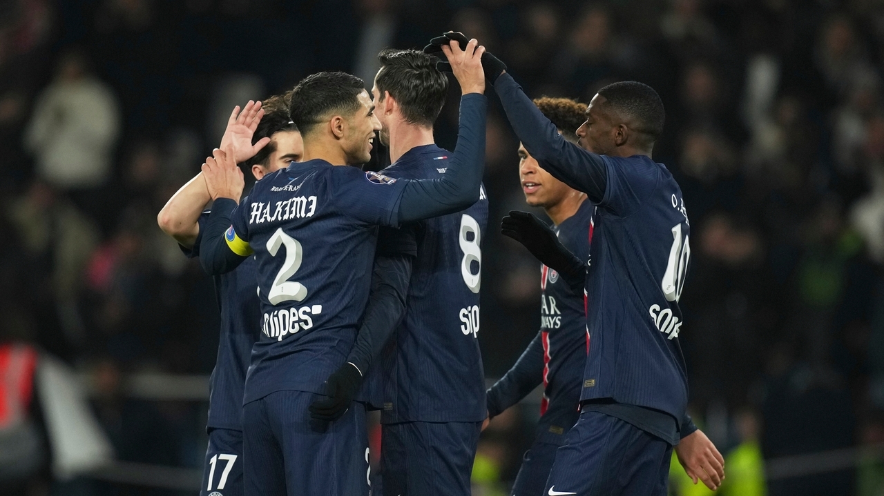 PSG moves closer to record-extending 13th French league title with 3-1 ...