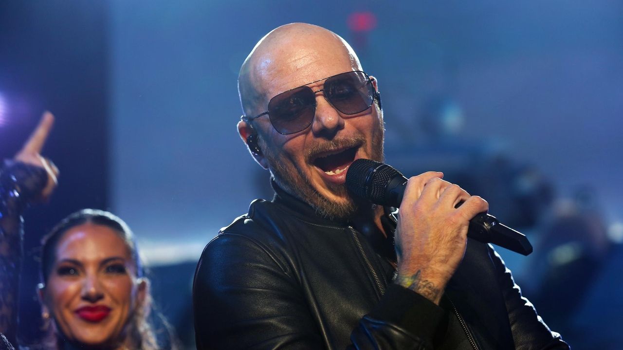 Pitbull coming to Jones Beach with his 'I'm Back' tour - Newsday