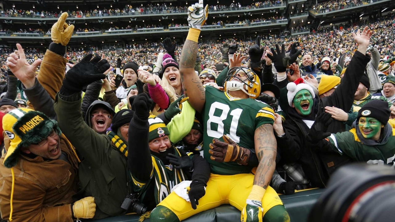 LI's Andrew Quarless catches Packers' first touchdown pass - Newsday
