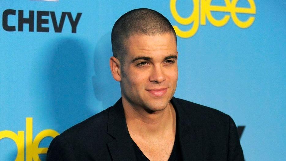 Official: Ex-'Glee' star kills self weeks after child porn guilty plea ...