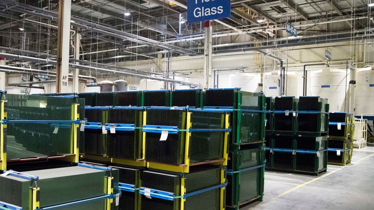 Chinese glass maker says it wasn't target of raid at US plant featured ...