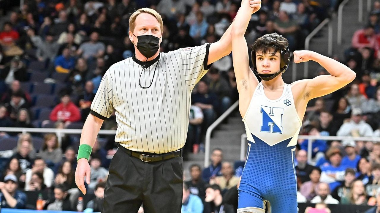 Athlete of the Week is Herricks wrestler Joseph Manfredi - Newsday