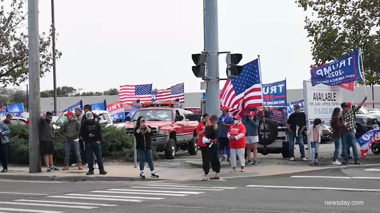 Pro-Trump caravan rolls through South Shore, from Valley Stream to West ...