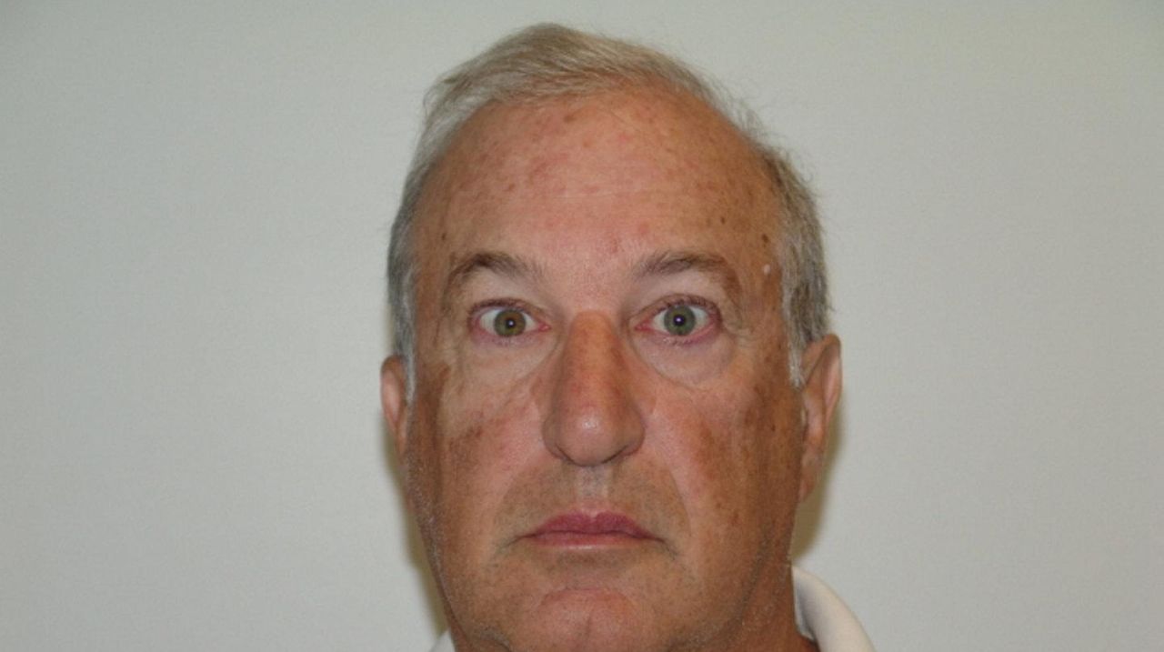 DA: Disbarred attorney stole more than $400G from estate - Newsday