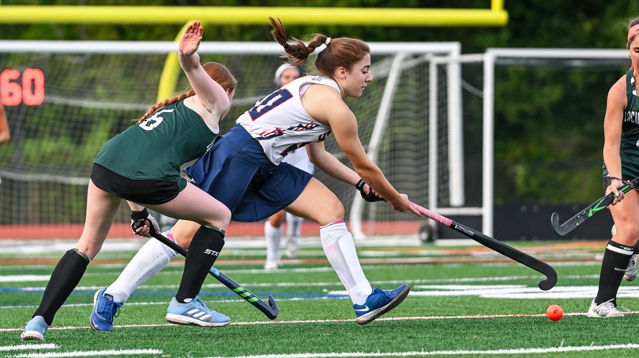 Cold Spring Harbor rallies in second half to beat Locust Valley - Newsday