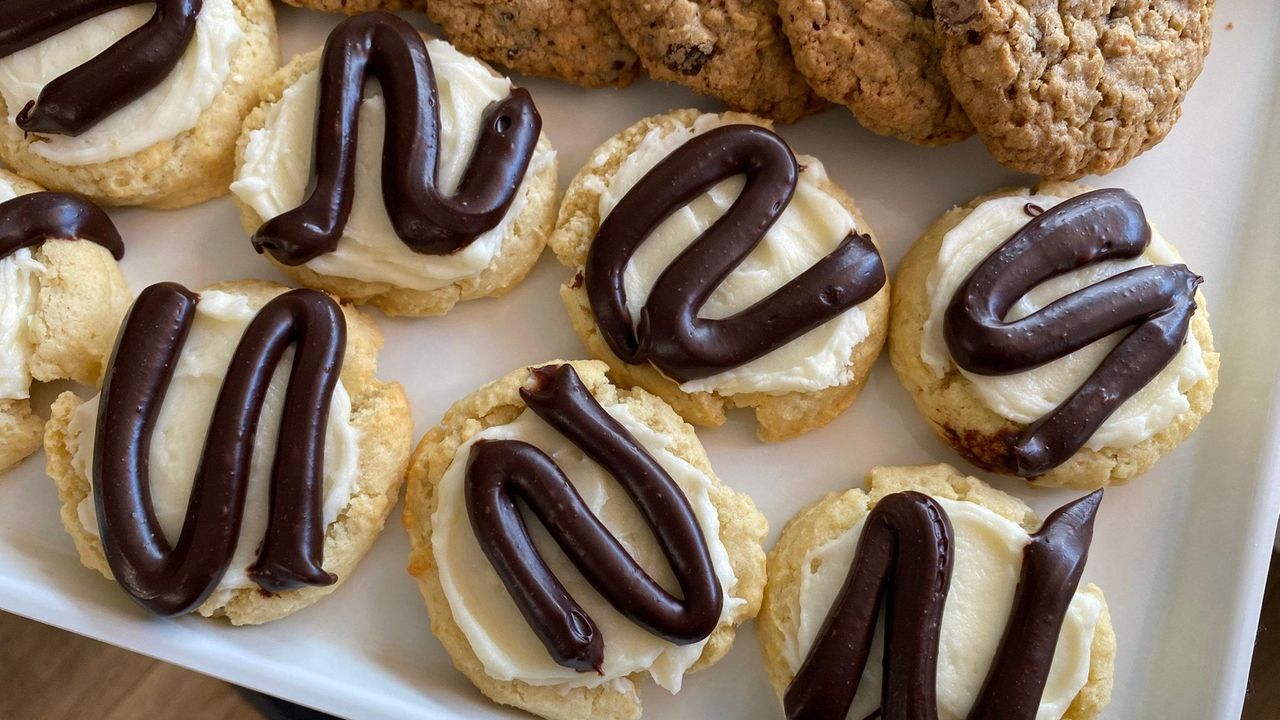 Amish-inspired bakery Connemara Baking Co. opens in Wantagh - Newsday