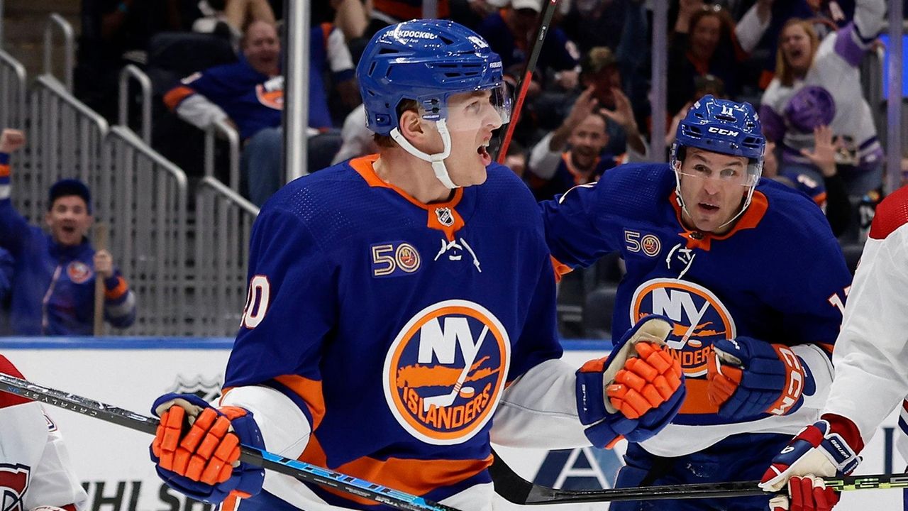 Islanders clinch playoff spot with win in regular-season finale - Newsday