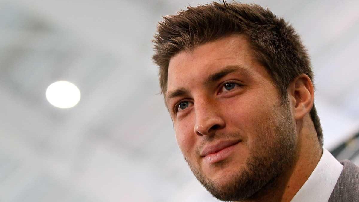Tebow: Athletes should be better role models - Newsday