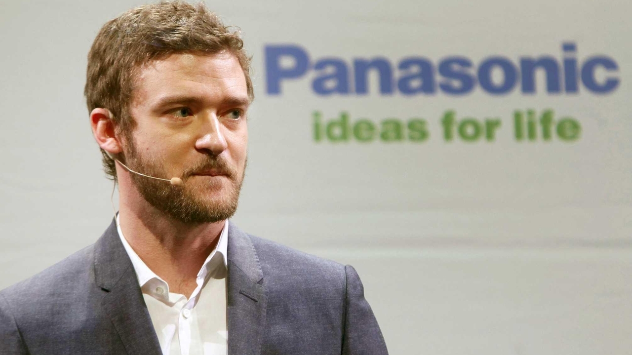 Justin Timberlake promoting MySpace - Newsday
