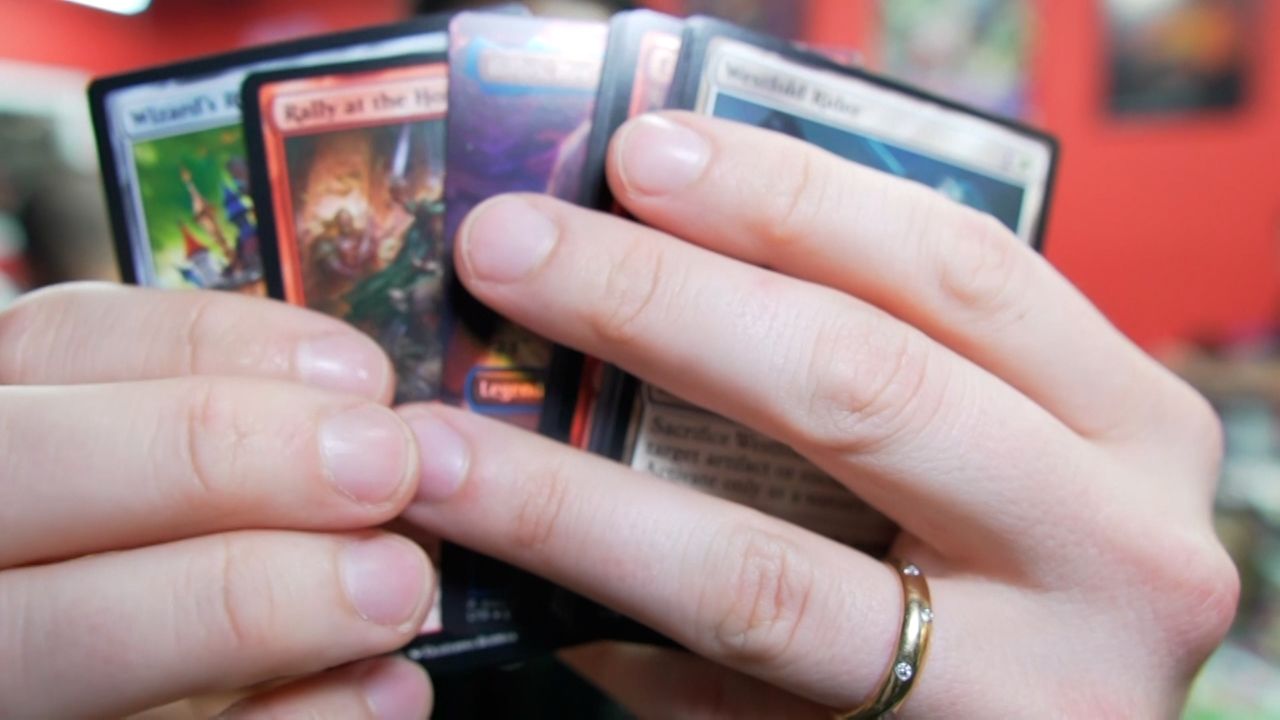 'Magic: The Gathering' trading card illustrator got started on Long ...