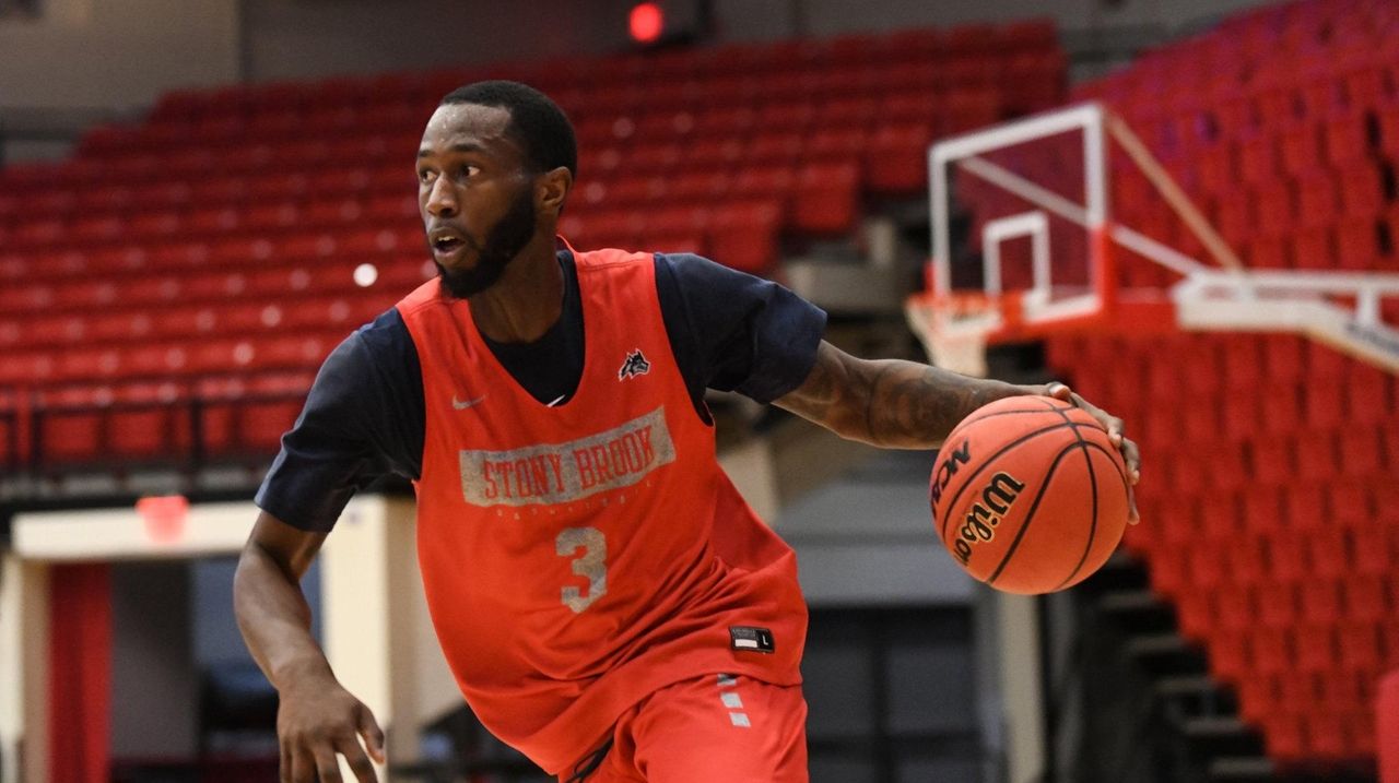 Elijah Olaniyi returns to SBU with winning attitude - Newsday