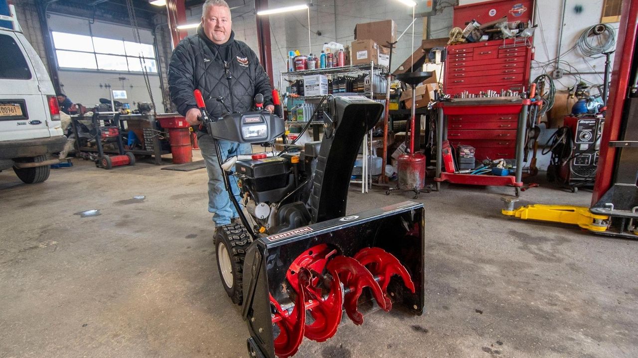 Winter storm car safety tips - Newsday