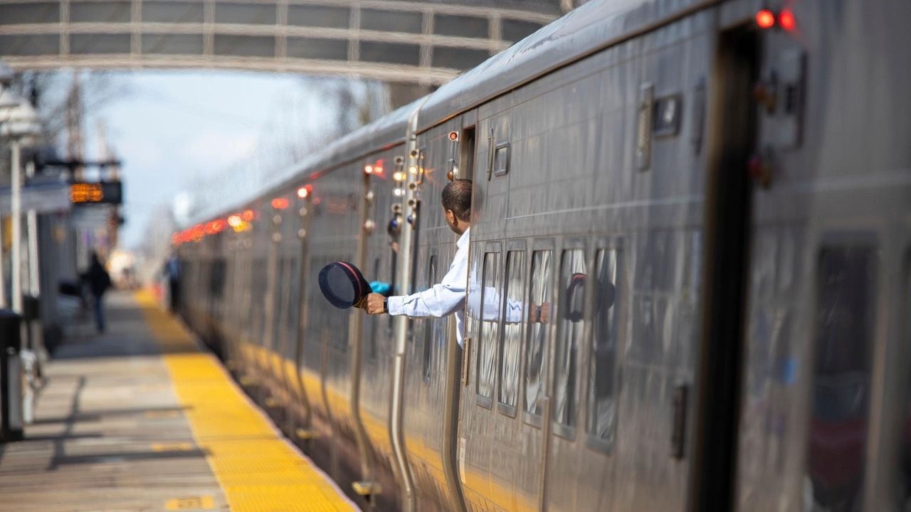 Rein in MTA's overtime costs - Newsday