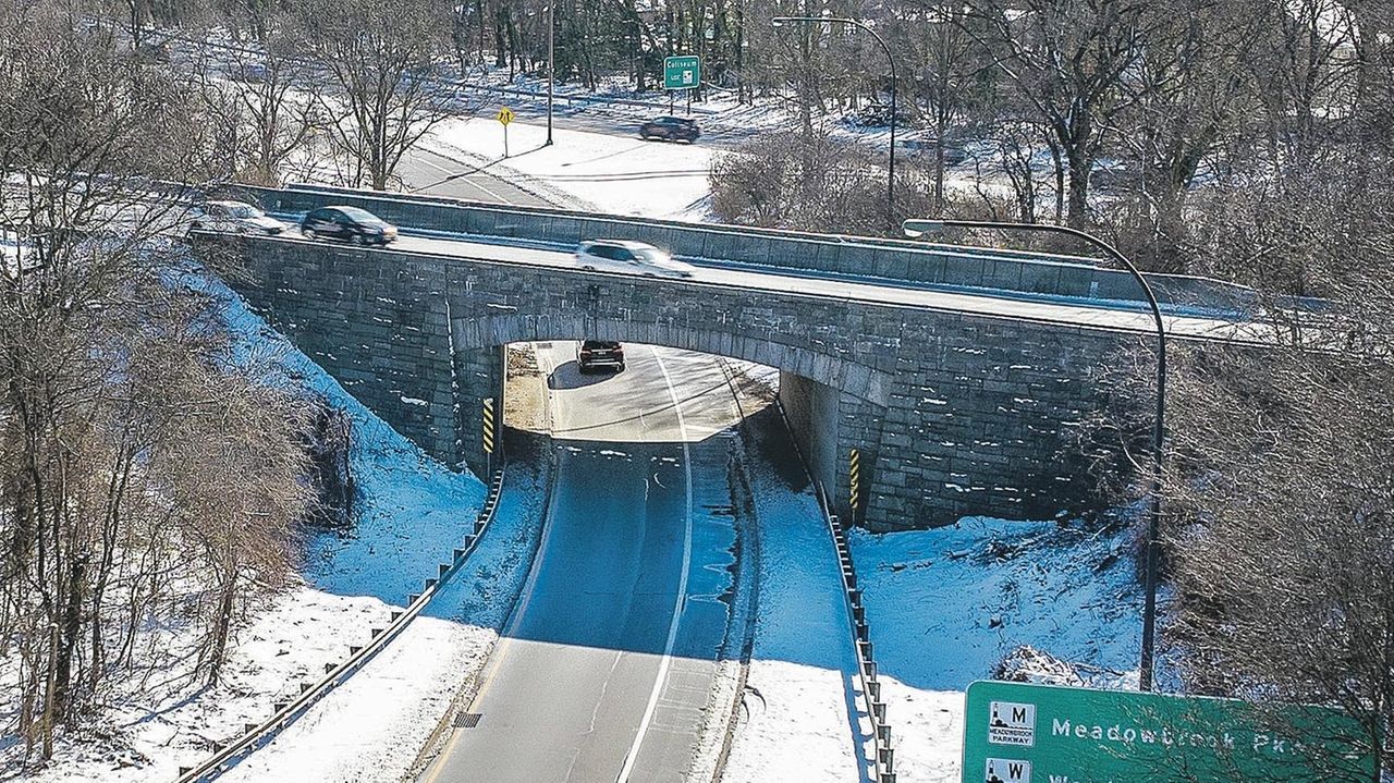 10 Long Island bridges in 'poor' condition highlight lack of money for ...