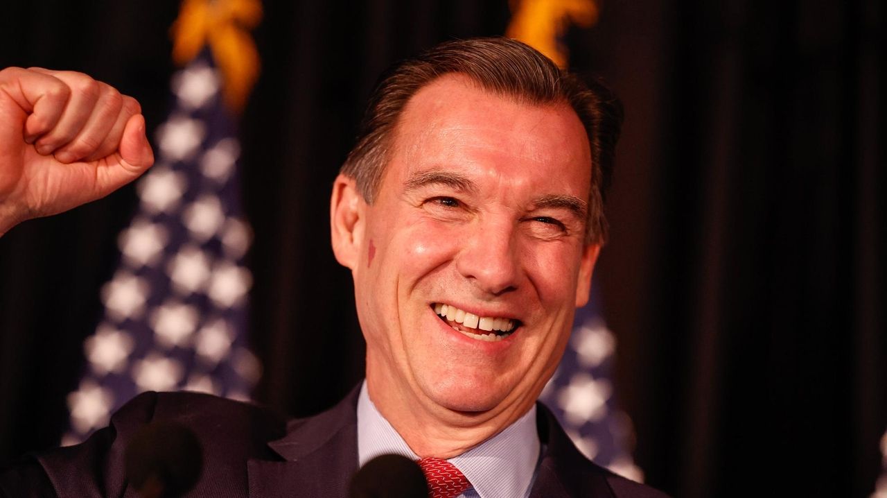Tom Suozzi beats Mazi Melesa Pilip in 3rd Congressional District ...