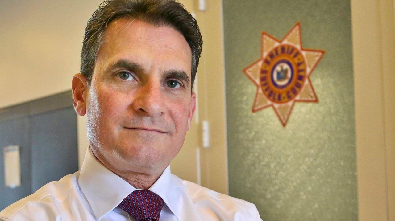 Vincent DeMarco hedges bets with fundraiser - Newsday