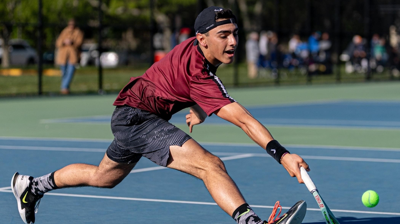 Whitman's Sam Lopez-Cardenas is Suffolk tennis champ - Newsday