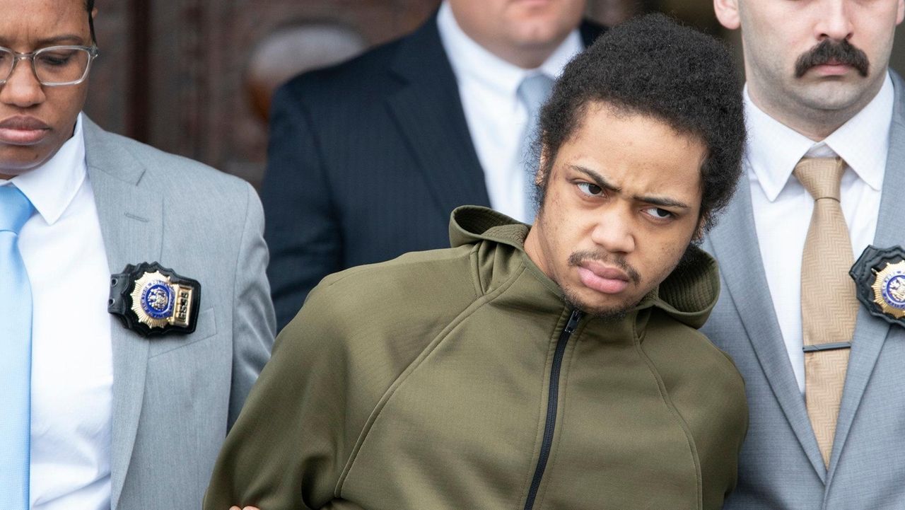 Devin Spraggins, charged in shooting of Brett Boller, rookie officer ...