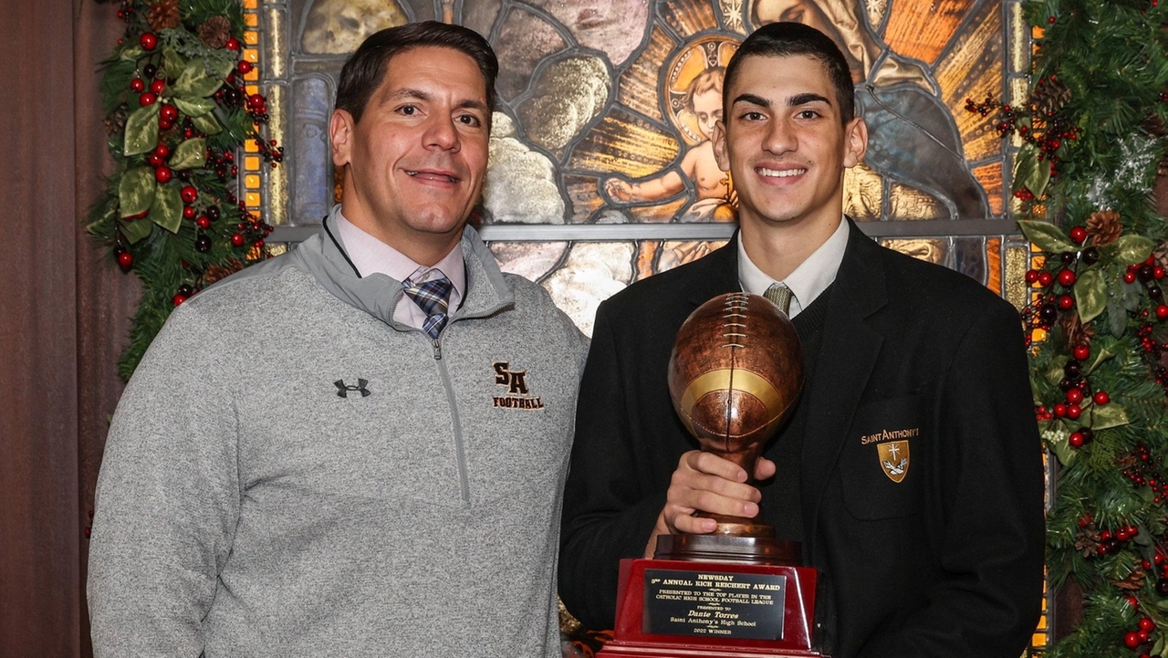 St. Anthony's Dante Torres wins Rich Reichert Award - Newsday