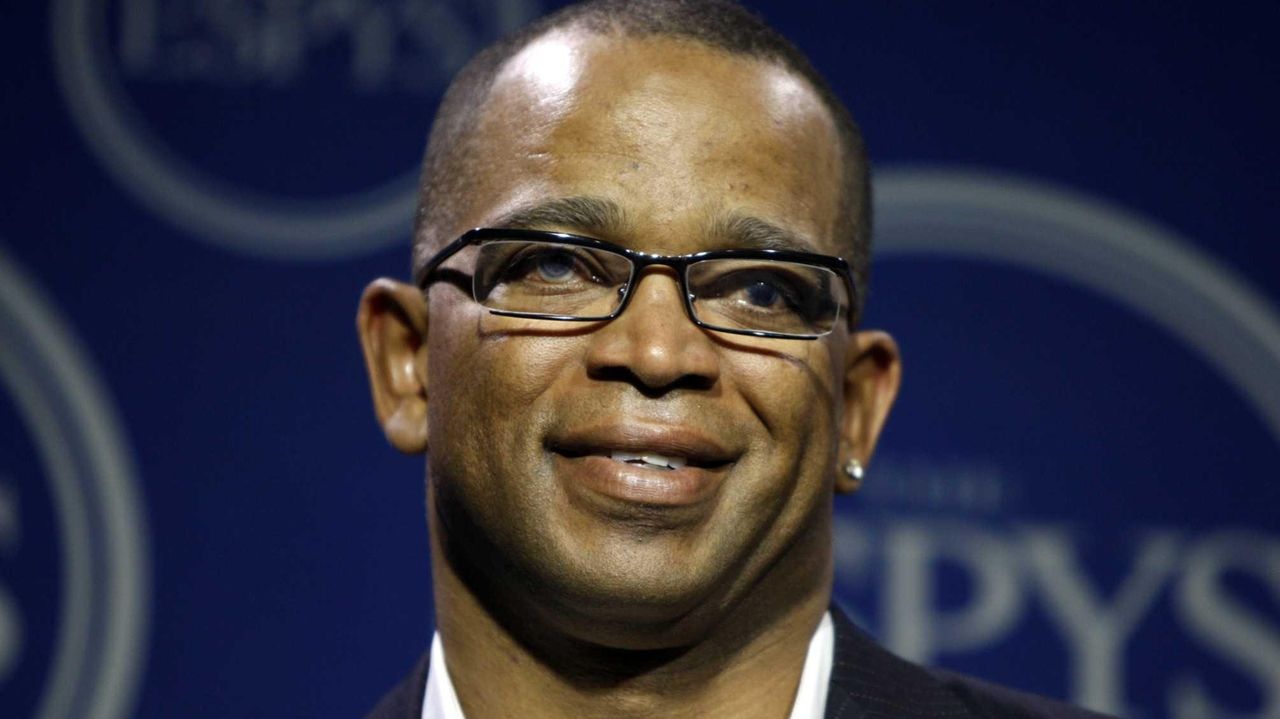 ESPN's Stuart Scott, 49, dies from cancer - Newsday