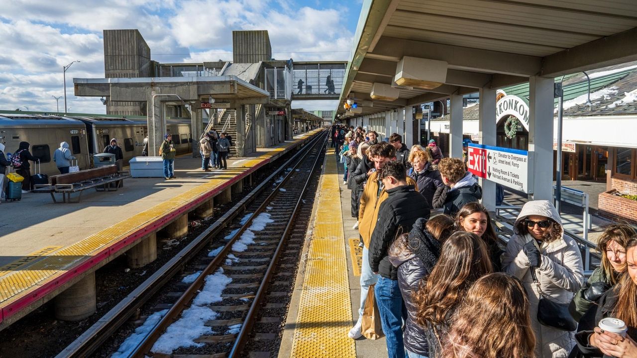 Ronkonkoma: Station Yards, LIRR and LIE access, community events draw ...