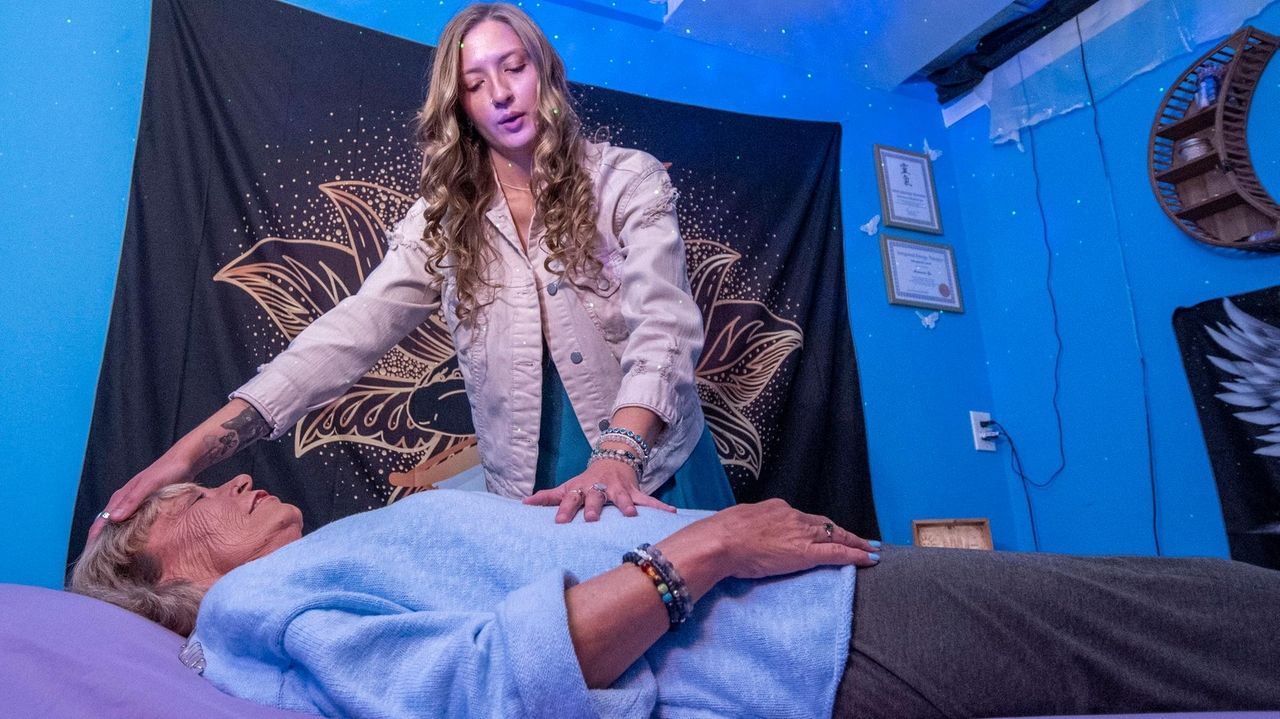 Reiki training on Long Island: What to know - Newsday