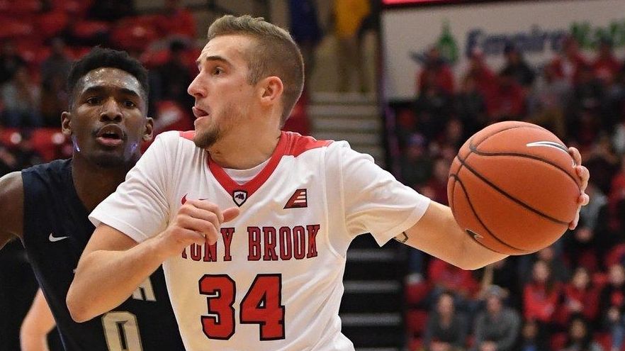 Lucas Woodhouse host with the most as Stony Brook wins - Newsday