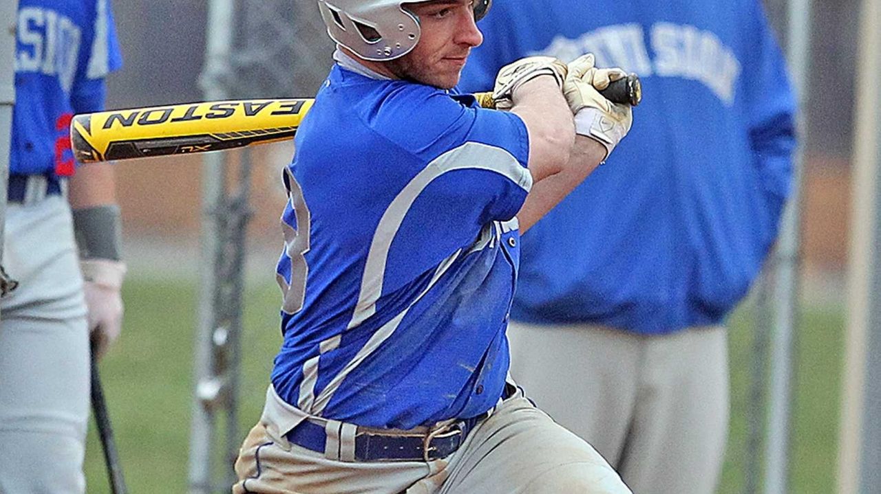 Anthony Papa, Dan Boldi lead Division to win over Clarke - Newsday