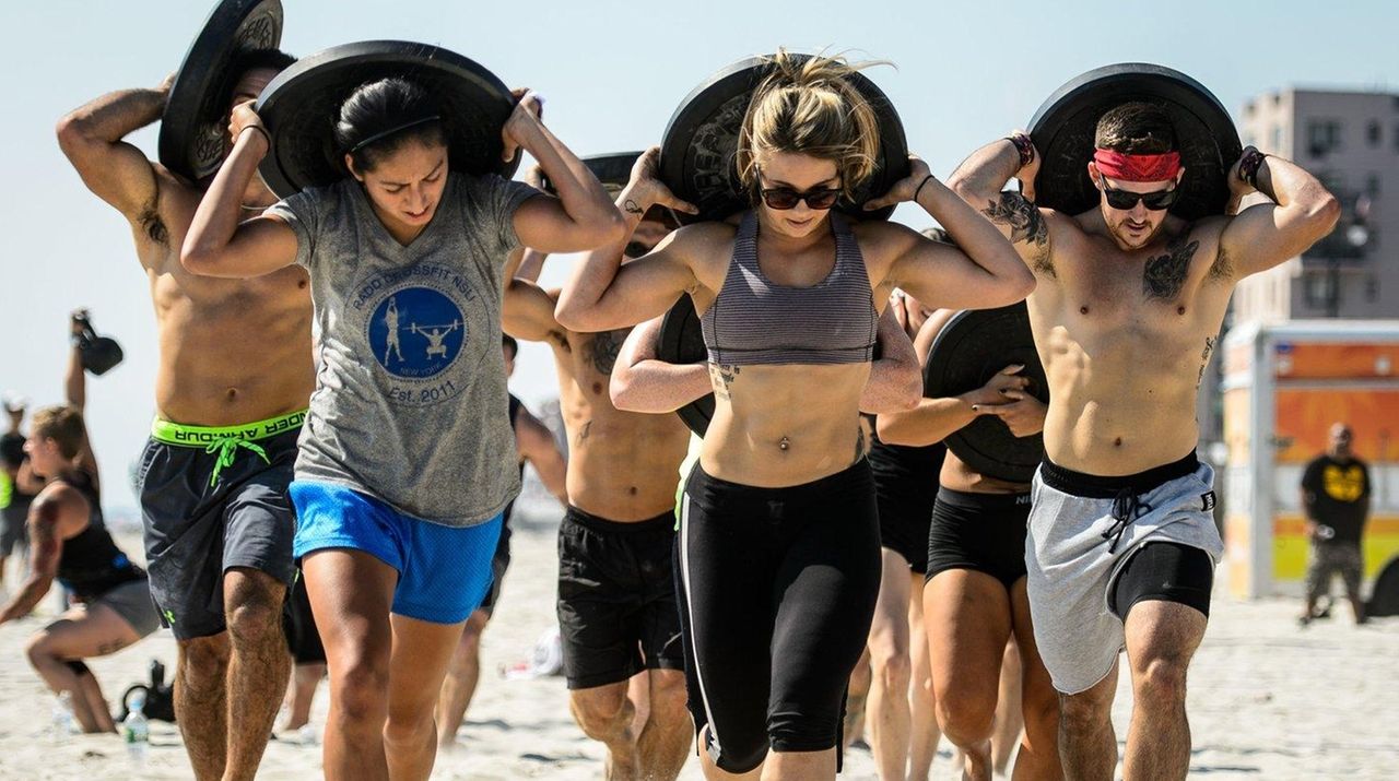 Flex on the Beach brings fitness competition to Long Beach - Newsday