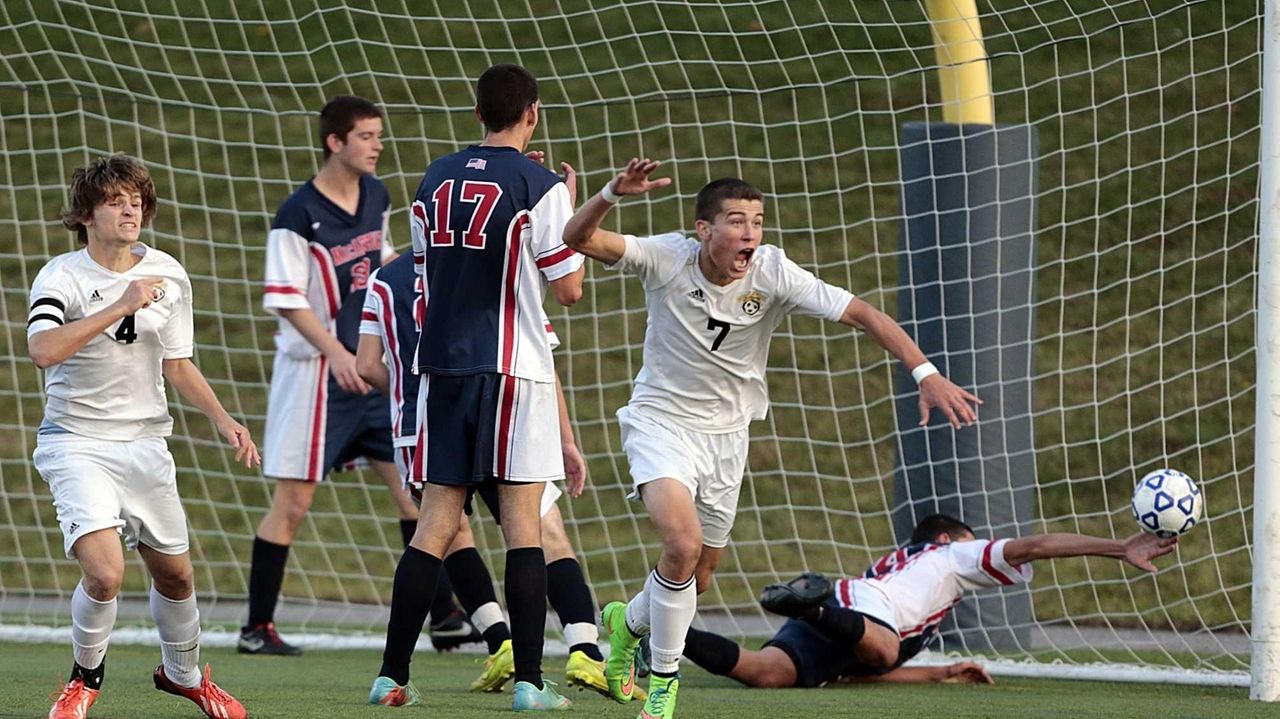 Connor Gill's goal gives Commack first LI title since 1995 - Newsday