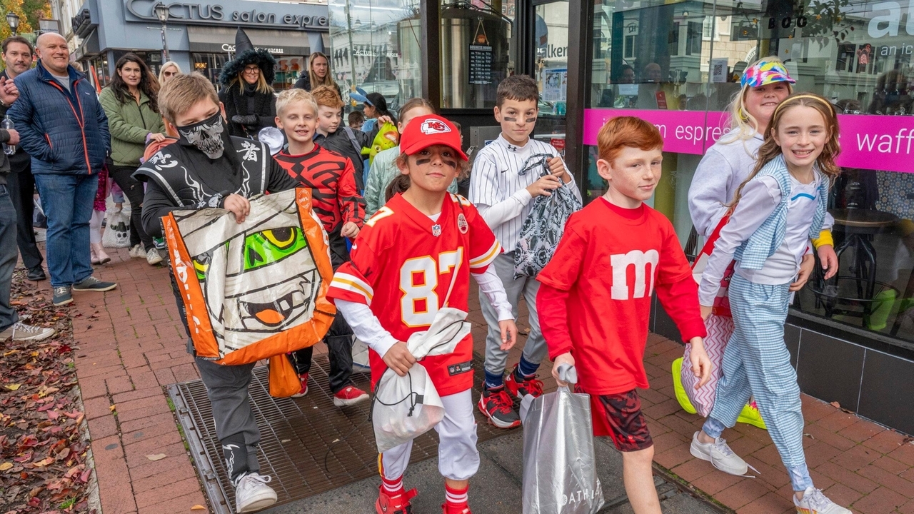 Damp, cool night for trick-or-treaters Tuesday - Newsday