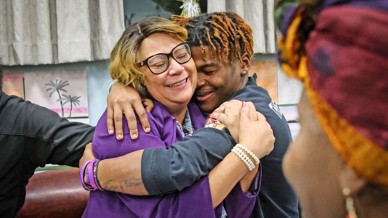 Wyandanch Superintendent Gina Talbert's contract extended for two years ...