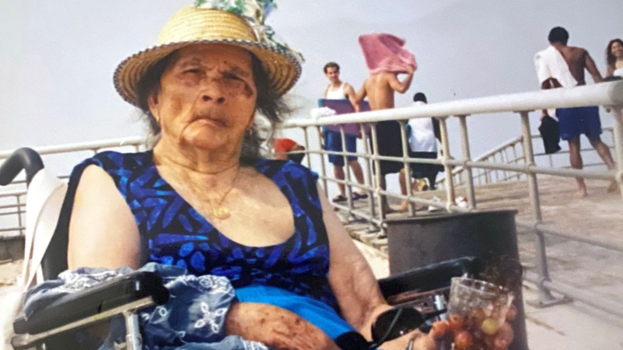 Carmen Socha's life: A legacy of family and empathy - Newsday