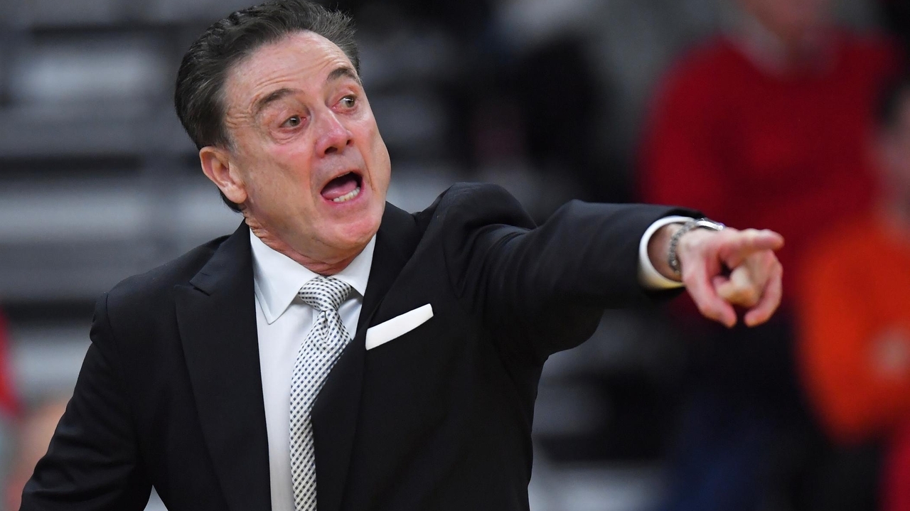 St John S Rick Pitino And Auburn S Bruce Pearl Share Ap Coach Of The
