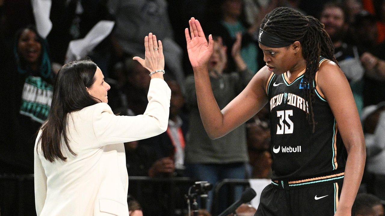 Jonquel Jones leads way for Liberty with words and performance - Newsday