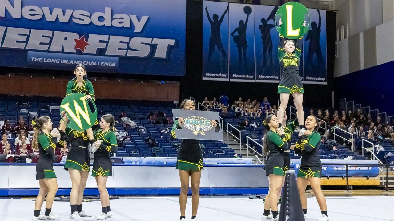 Newsday Cheer Fest 2025: Lynbrook - Newsday