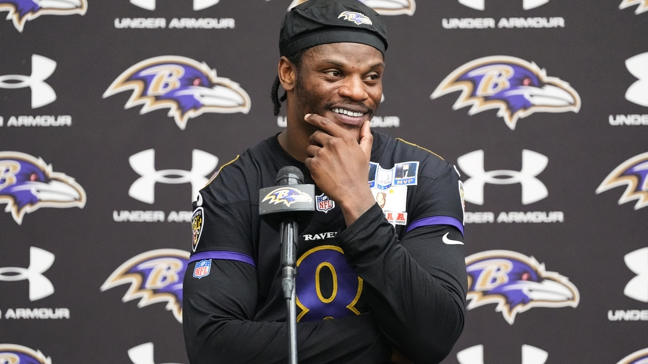 Jackson says he loves Baltimore, but steers clear of discussing his ...