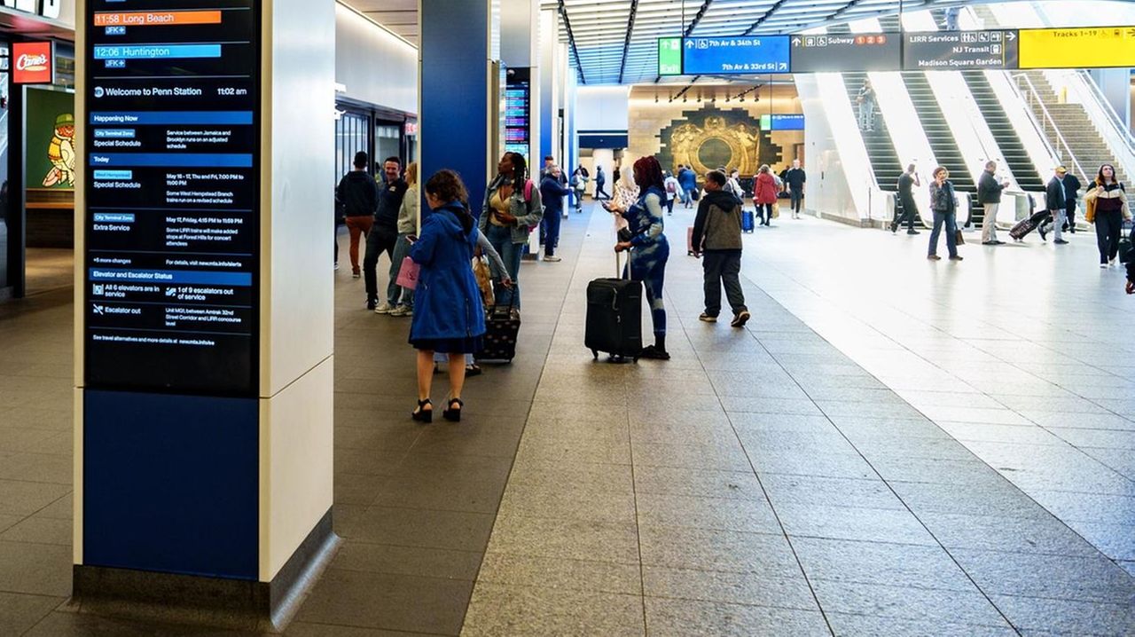 Scheduled to arrive at Penn Station: Tracks Raw Bar & Grill - Newsday