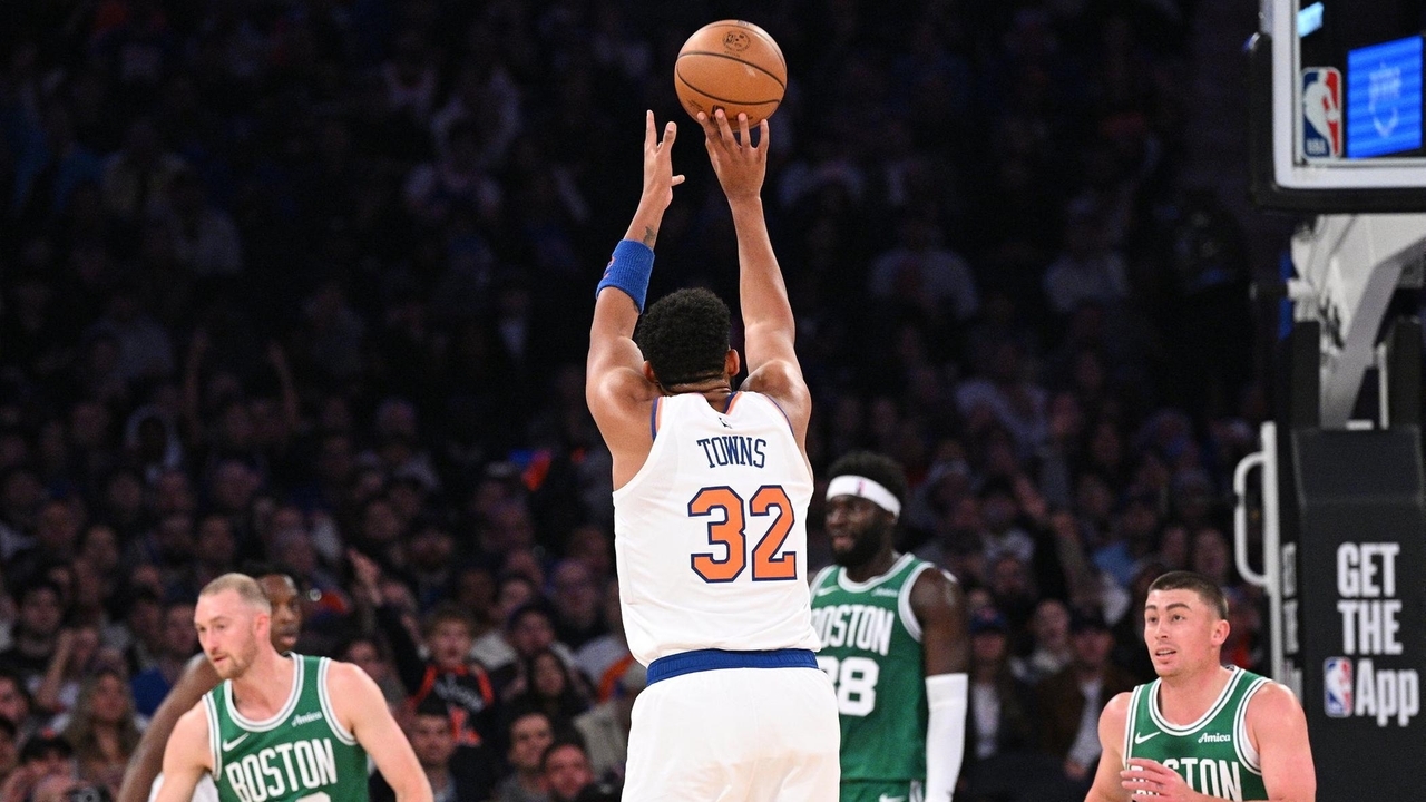 Knicks beat Celtics with Karl-Anthony Towns back at center - Newsday