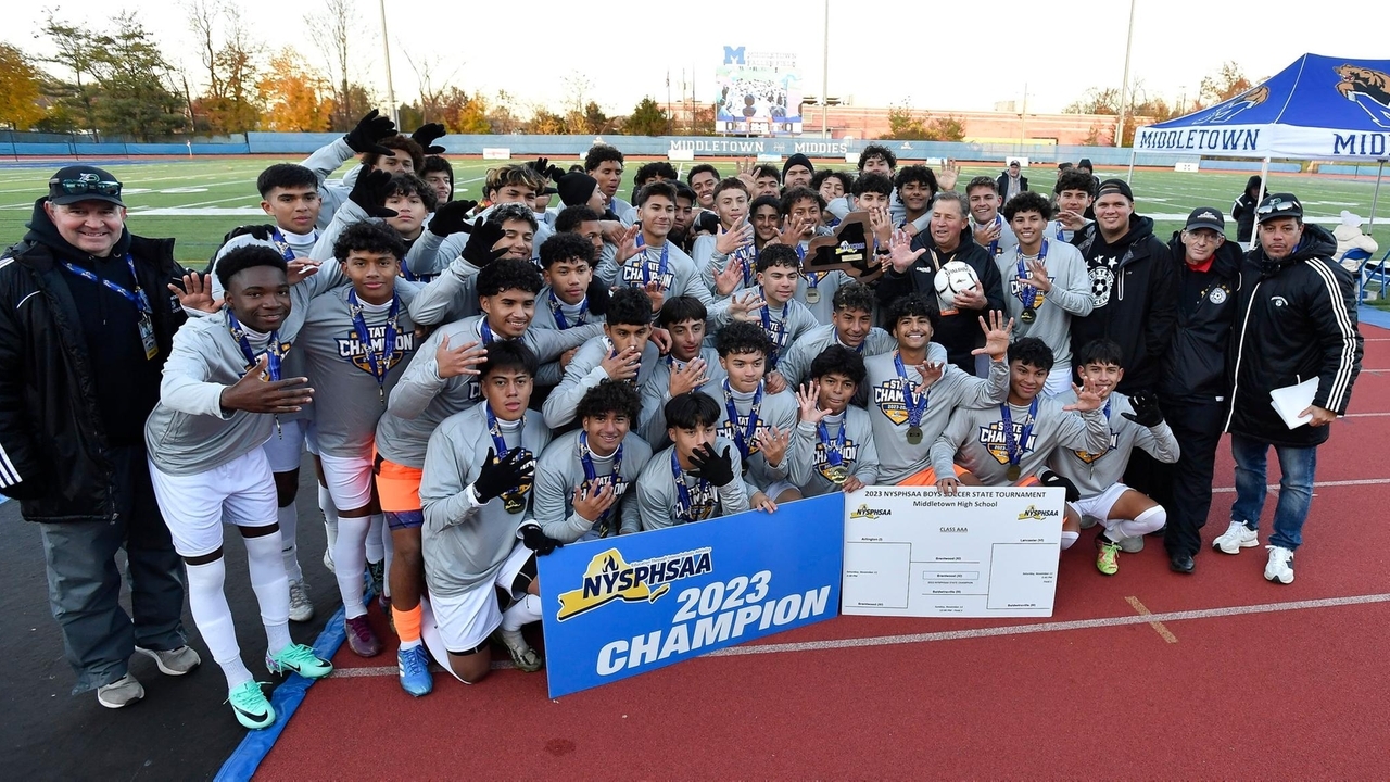 Brentwood boys soccer overcame adversity to claim program's fifth state ...