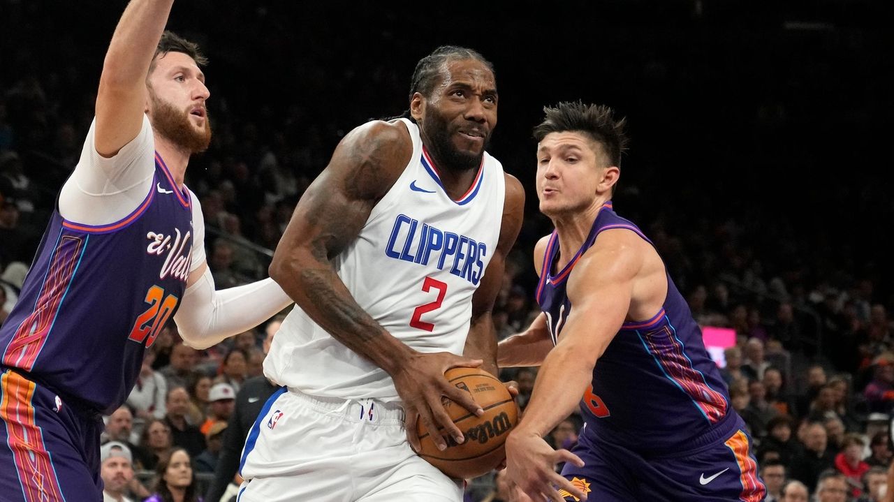 George scores 33 points, Leonard adds 30 to help surging Clippers beat Suns 131-122 - Newsday