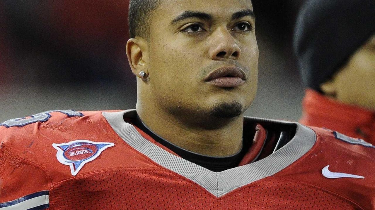 Stony Brook's Miguel Maysonet named Walter Payton Award finalist - Newsday