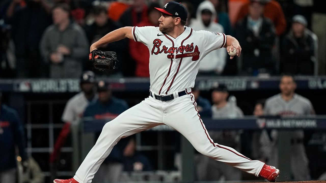 Atlanta's choice to use Dylan Lee still shocks - Newsday