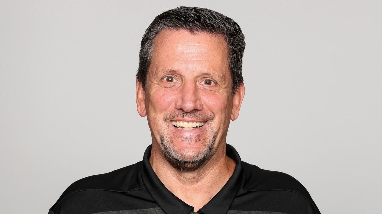 Jets assistant coach Greg Knapp hospitalized after bicycle accident in ...