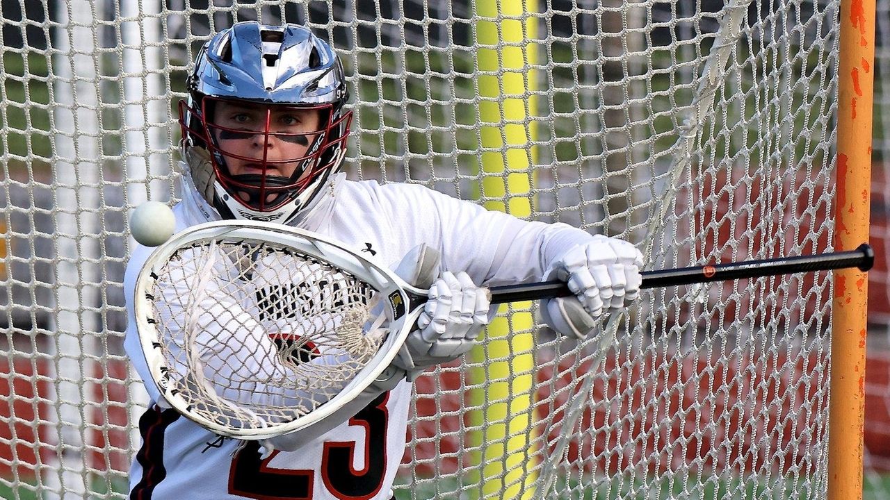 Brayden Wilcken, Mount Sinai defense a well-oiled machine - Newsday