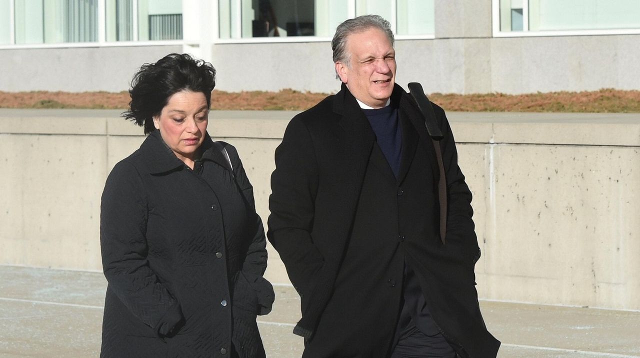 FBI Special Agent Laura Spence testifies Linda Mangano made 11 false ...